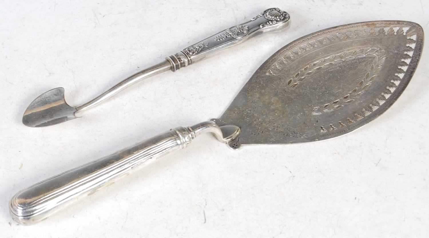 Lot 175 - A Birmingham silver stilton scoop and a