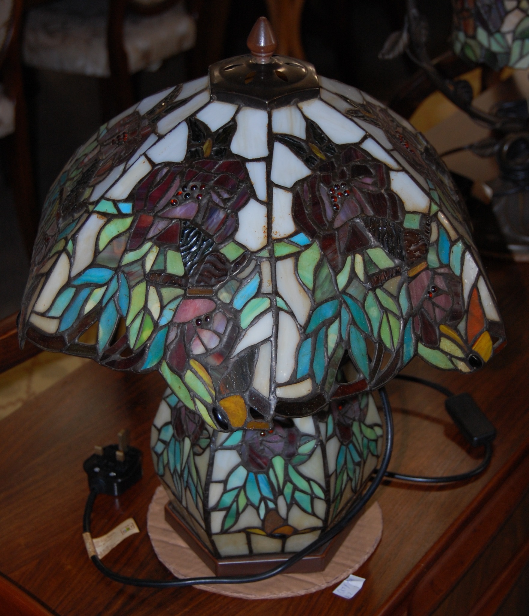 Lot 689 - Three assorted Tiffany style leaded glass