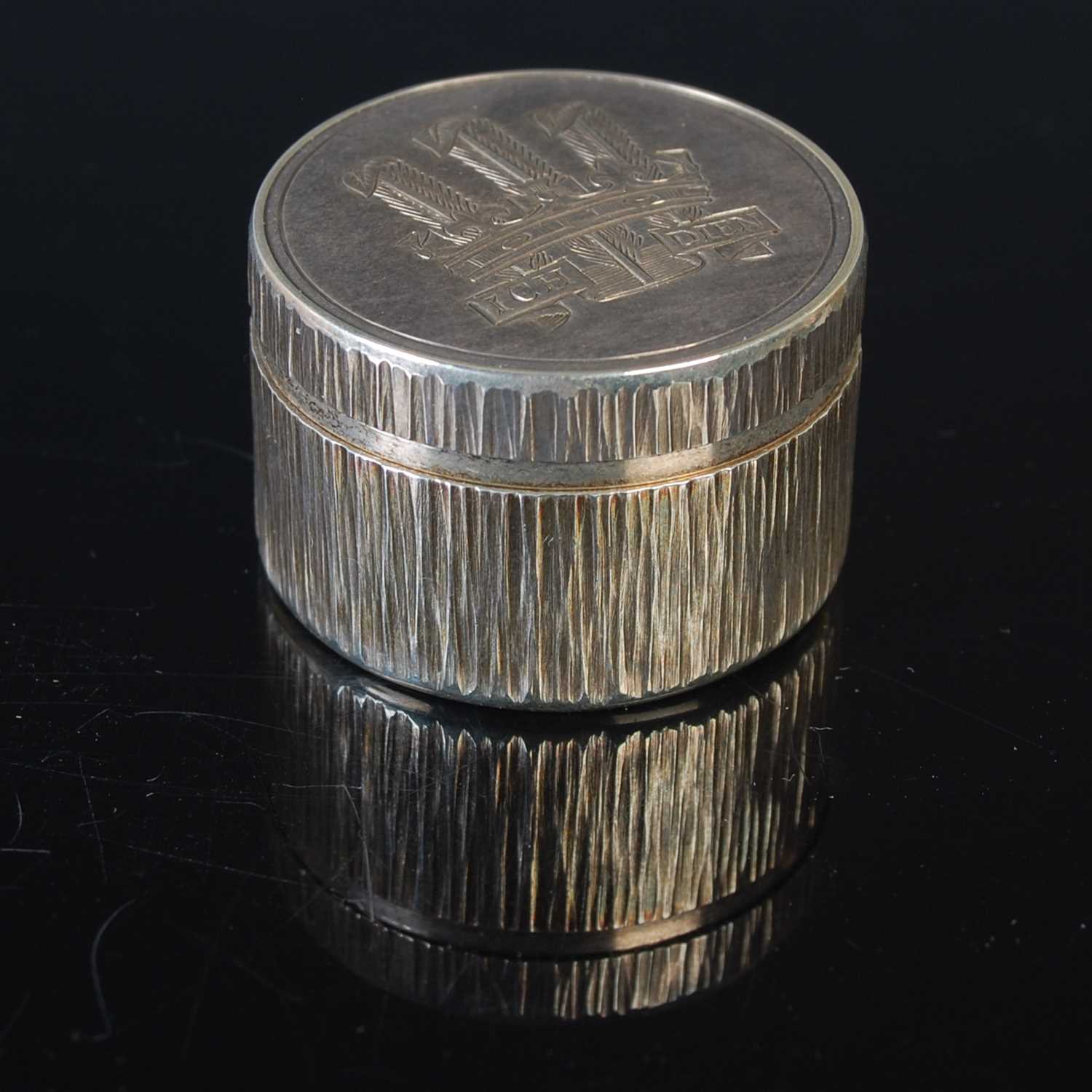Lot 144 - Gerald Benney, a silver circular box and