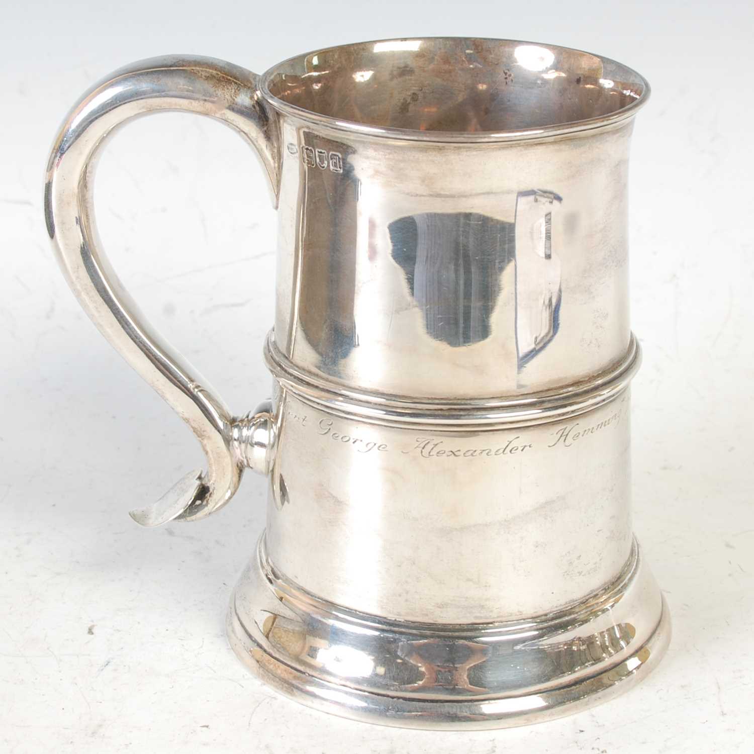 Lot 257 - A late Victorian silver tankard, in the