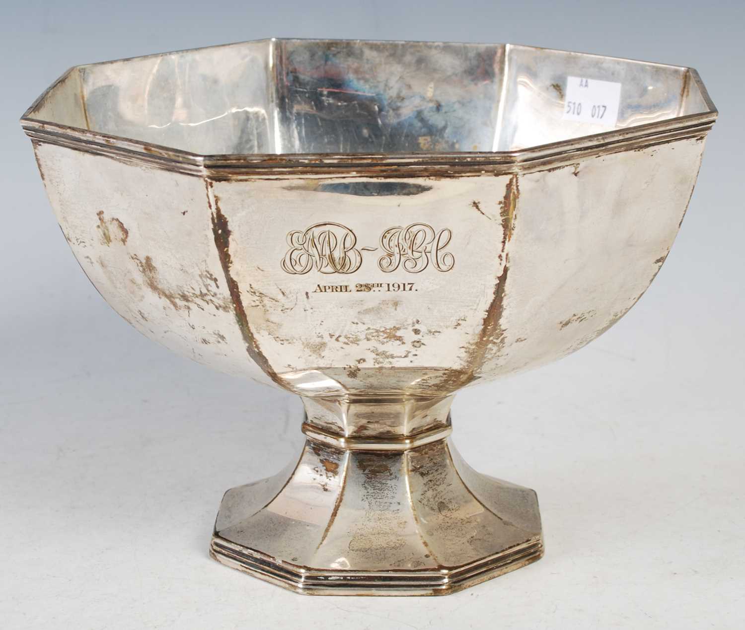 Lot 120 - An early 20th century Sheffield silver