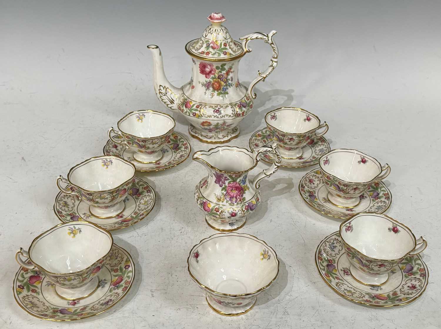 Lot 417 - A 20th century Hammersley bone china