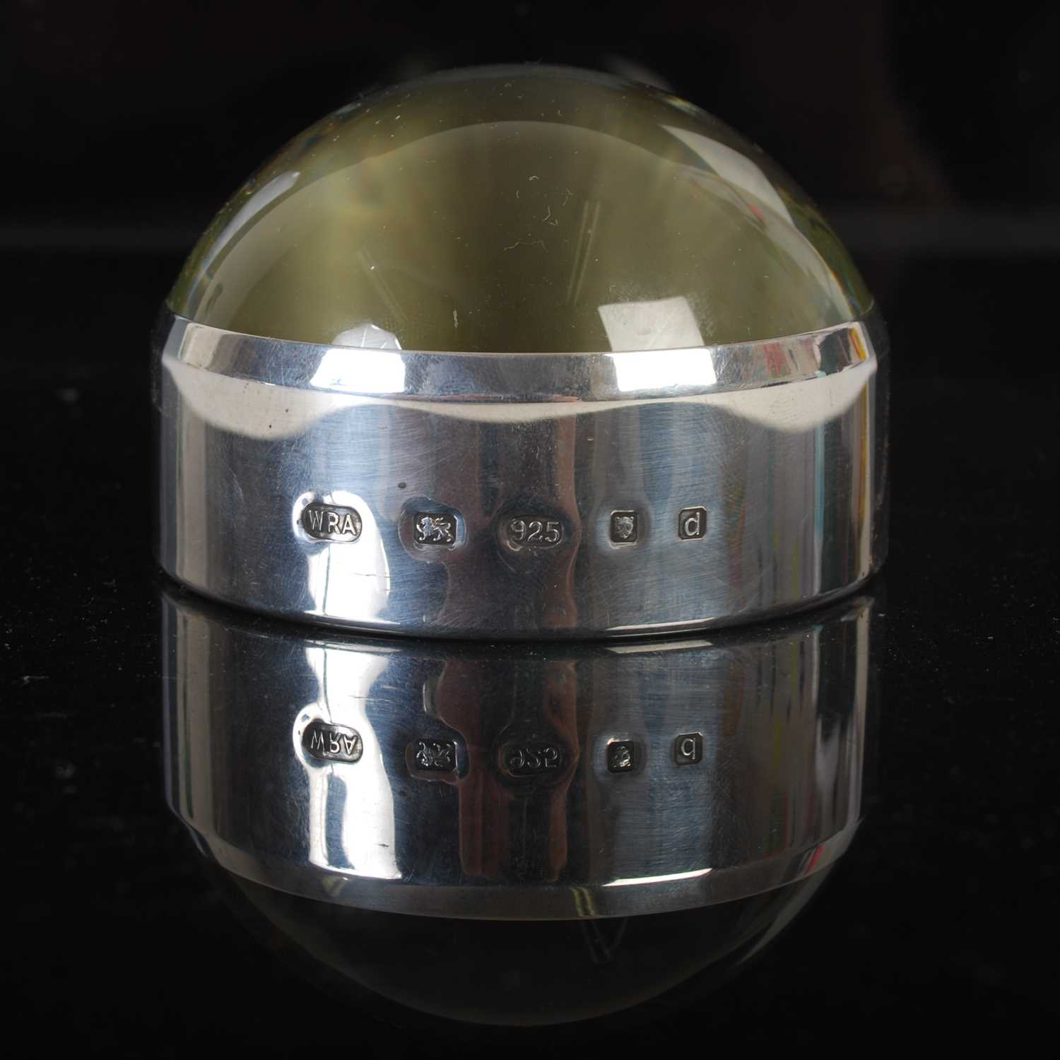 Lot 427 - A silver mounted desk magnifying glass,